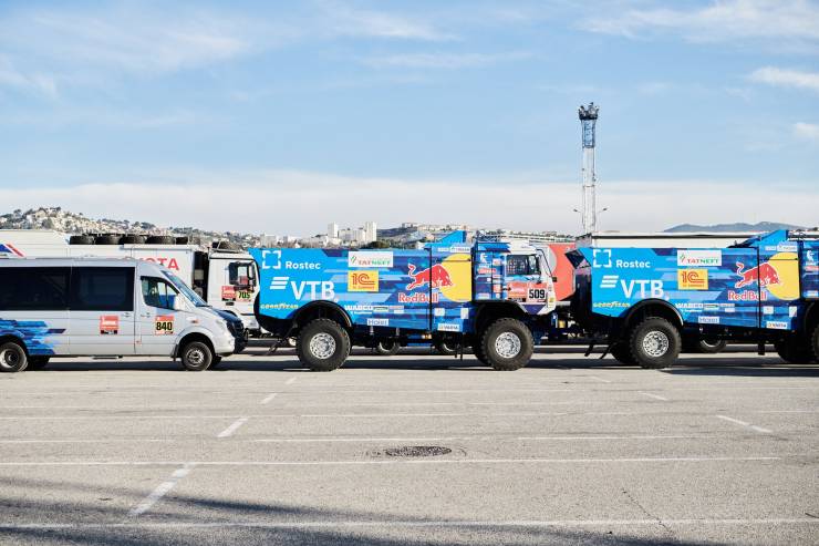 Marsella, primer “bivouac” del Dakar 2021 - Motorpy.com