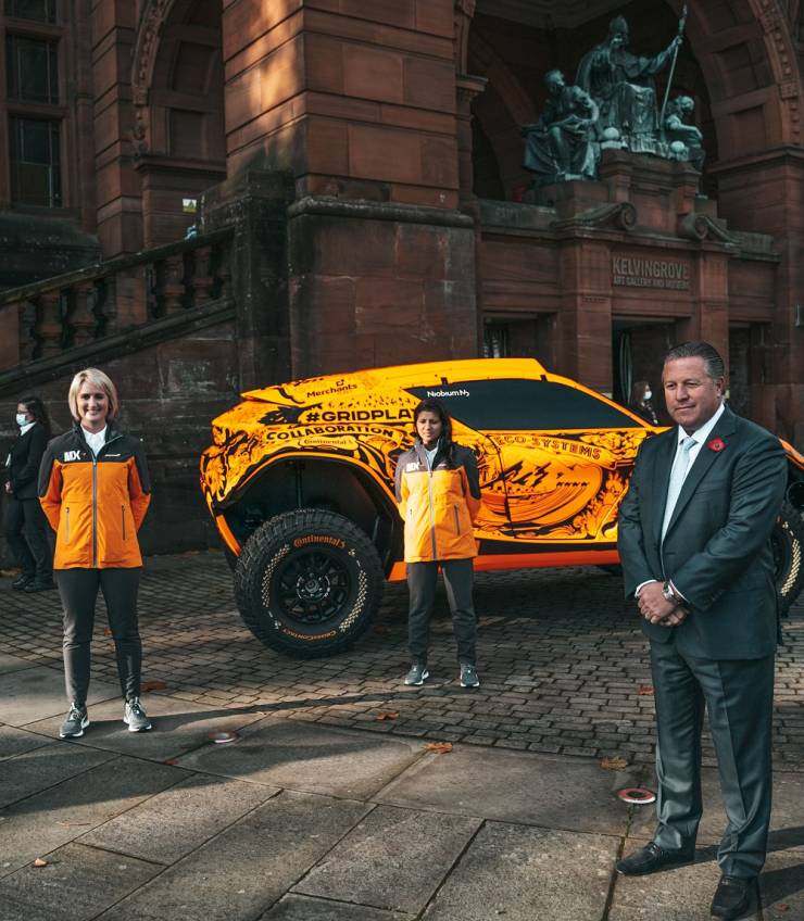 McLaren Racing anuncia a Emma Gilmour como la primera mujer piloto del ...