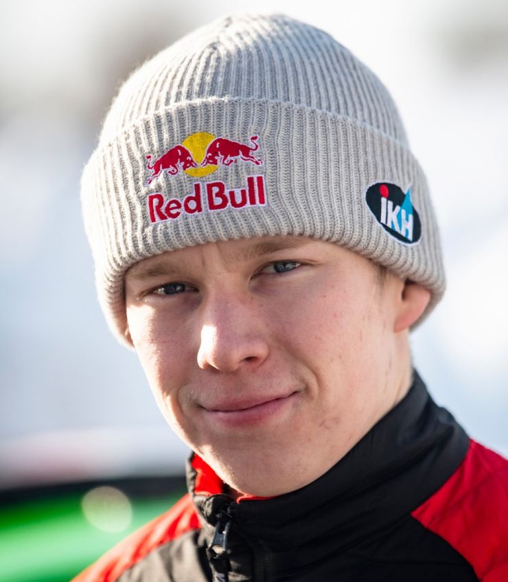 Enfático Rovanperä emula a su padre con la victoria en el Rallye de ...