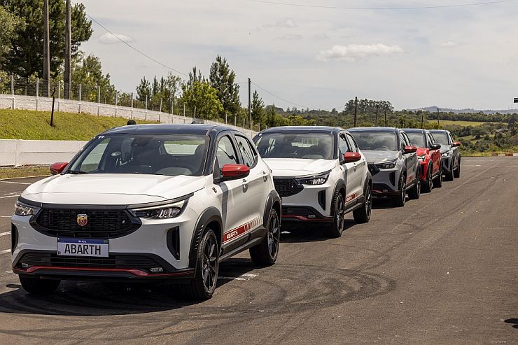 Abarth debuta en Brasil con el primer SUV de la marca en el mundo ...