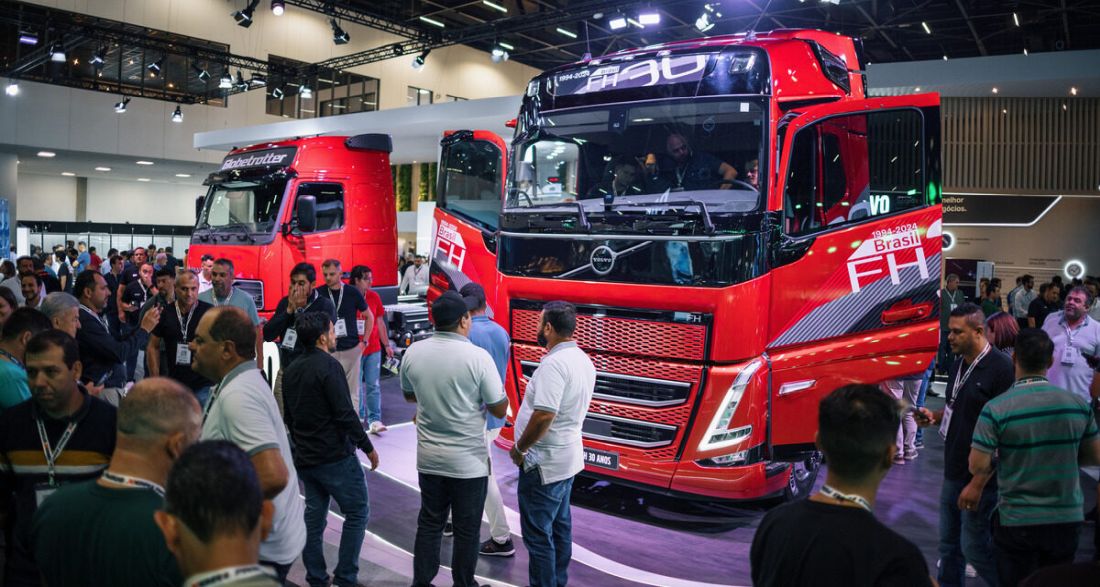 Volvo registra R$ 3 mil millones en negocios en Fenatran 2024 - Motorpy ...